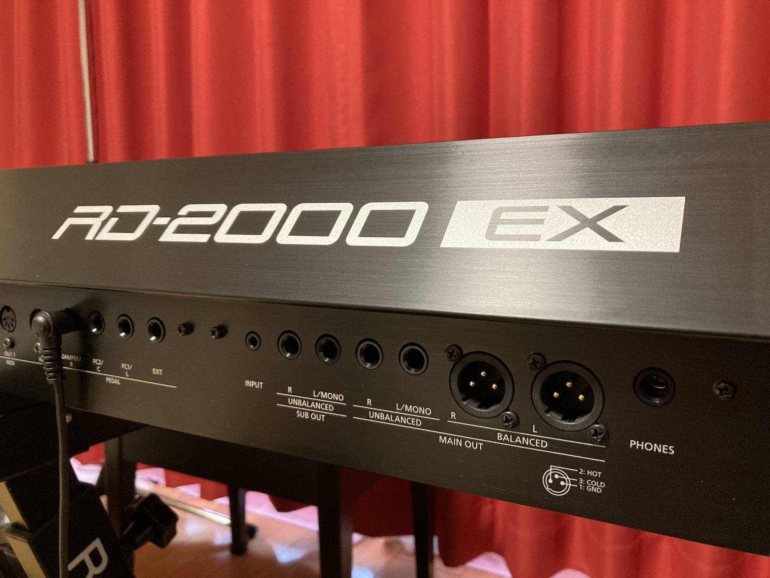 Roland RD-2000EX登場！2つのV-Piano Expansionを備えて生まれ変わったフラグシップステージピアノ！｜島村楽器 ...