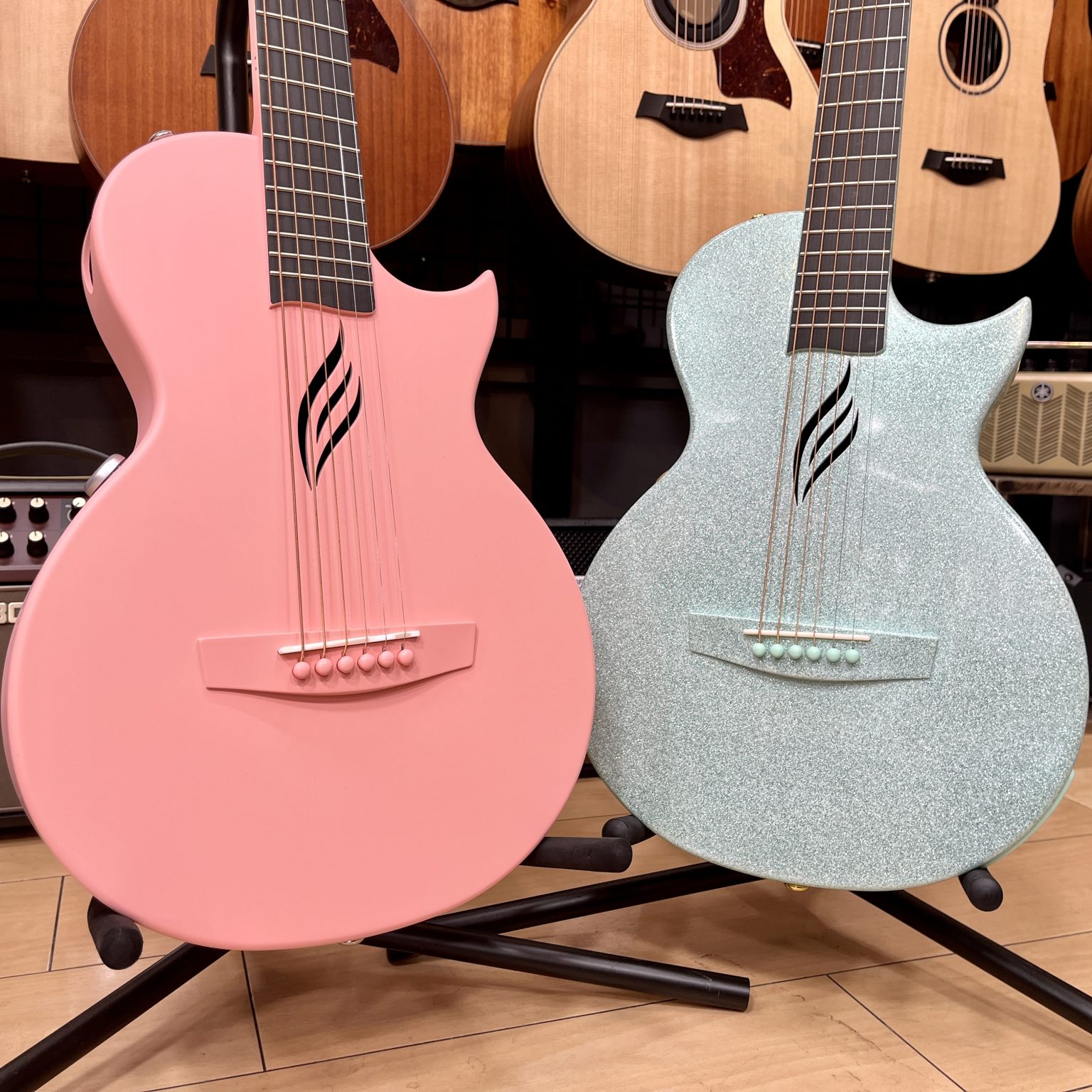 フルカーボンでエフェクトもかけれるミニギター、ENYA NOVA GO AIのご紹介！！｜島村楽器 札幌ステラプレイス店